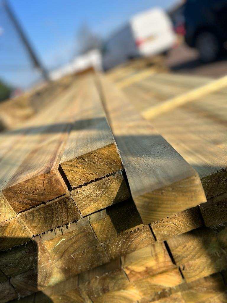 FENCING RAIL GREEN TREATED